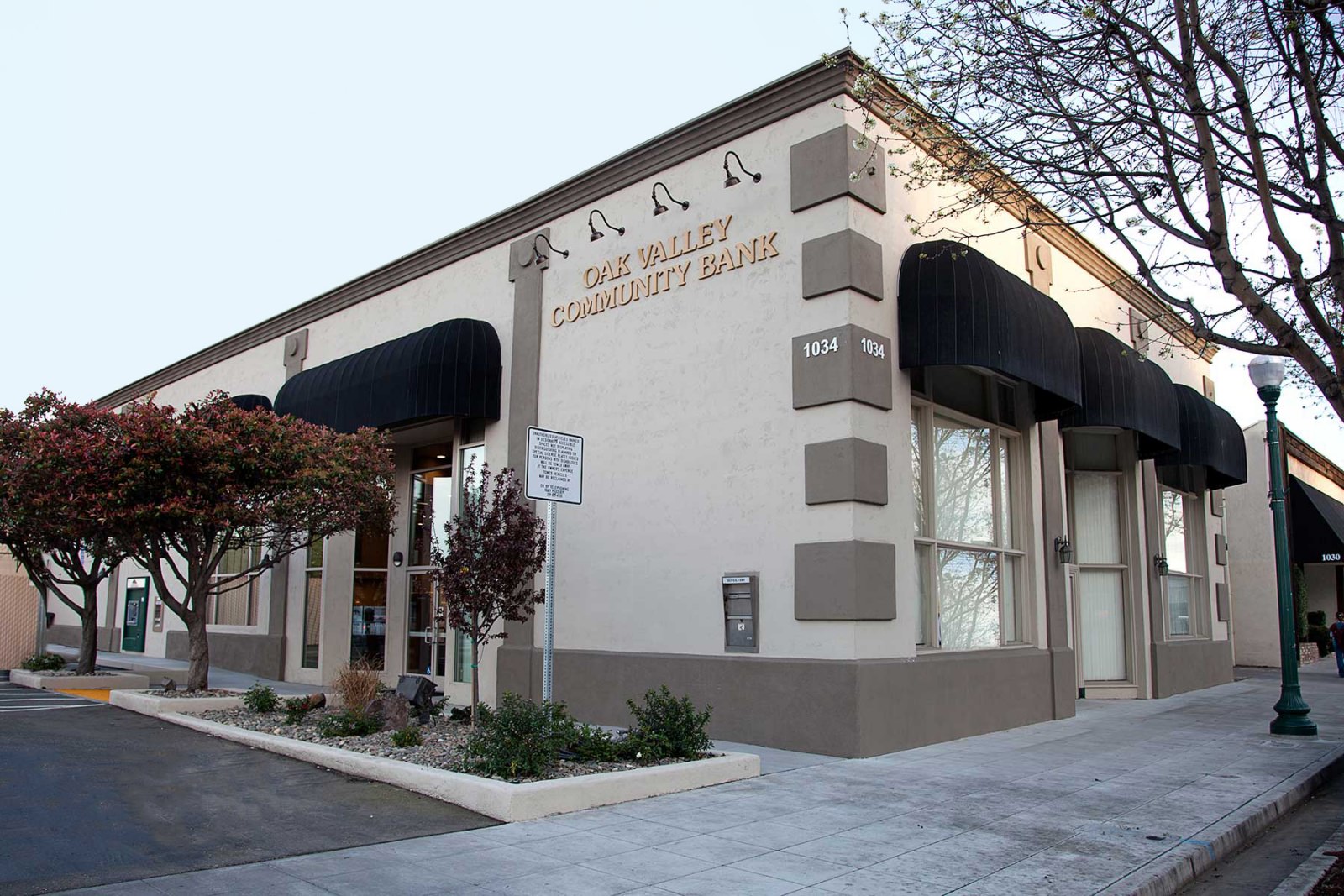 Tracy Branch | Oak Valley & Eastern Sierra Community Bank